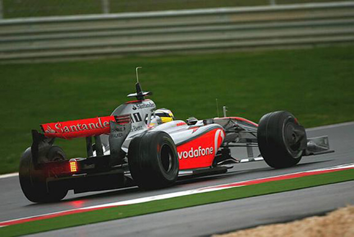 マクラーレン MP4-24：画像 【 F1-Gate.com