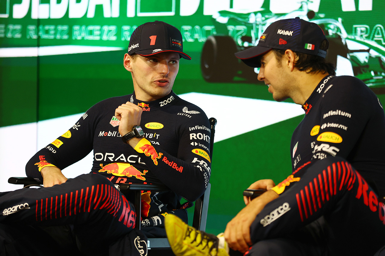 F1 F1 Gate F1 F1 Gate